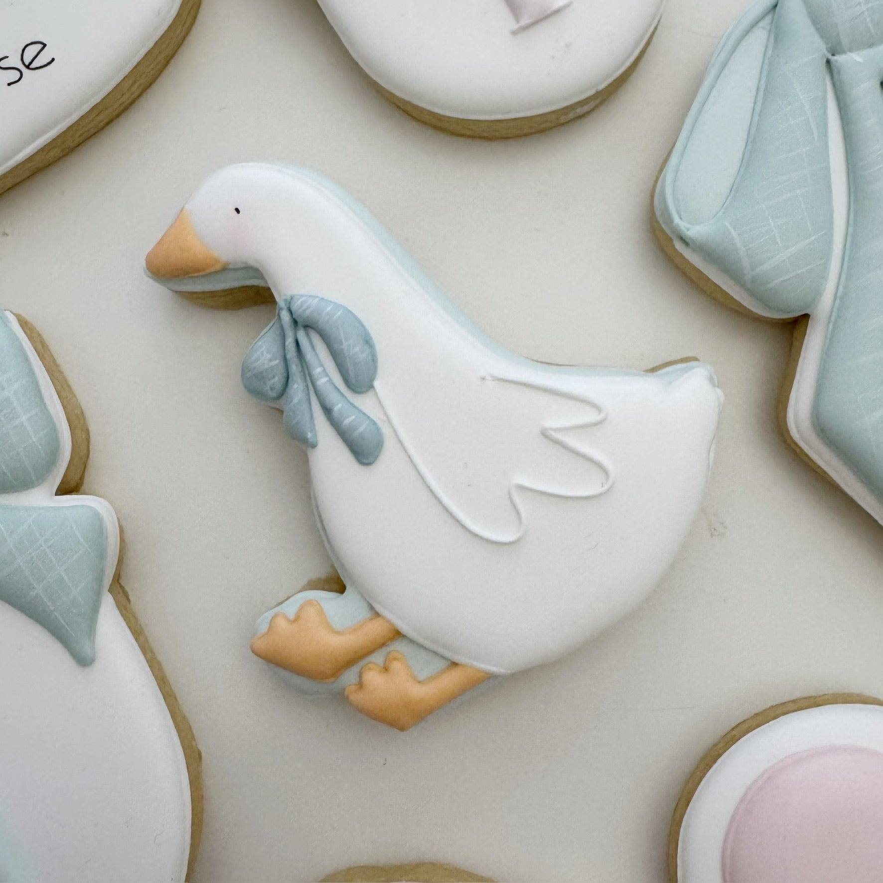 Sitting Silly Goose with neck bow Cookie Cutter STL File for 3D Printi ...