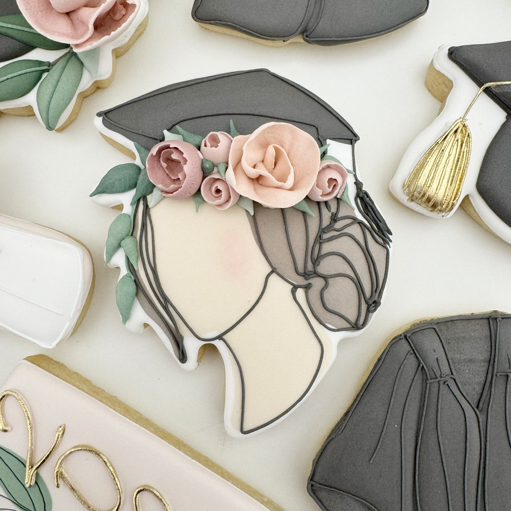 Floral Grad Profile Cookie Cutter STL File for 3D Printing – The ...