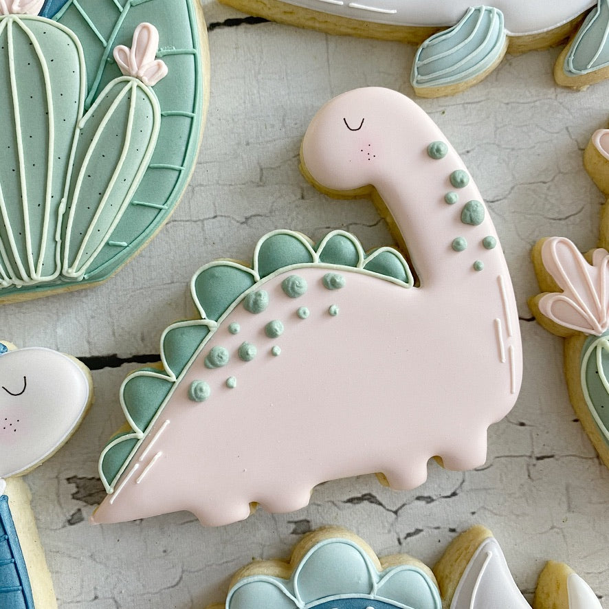 Brontosaurus with Frilly Back Cookie Cutter STL File for 3D Printing ...